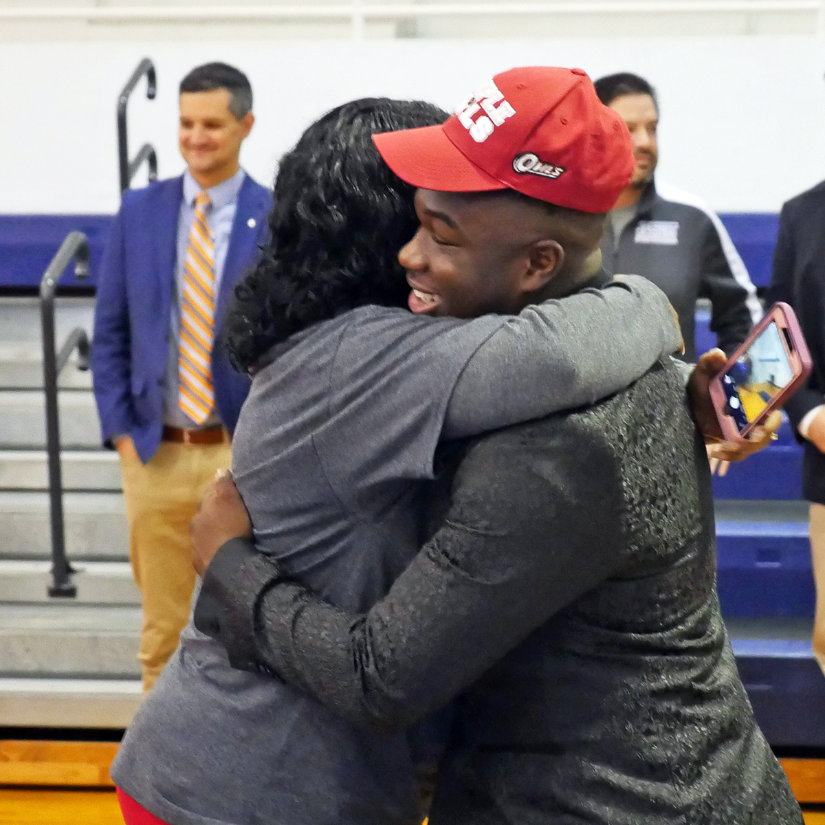 Elestudiante" en elestudiante" con la ayuda de una beca Education ...